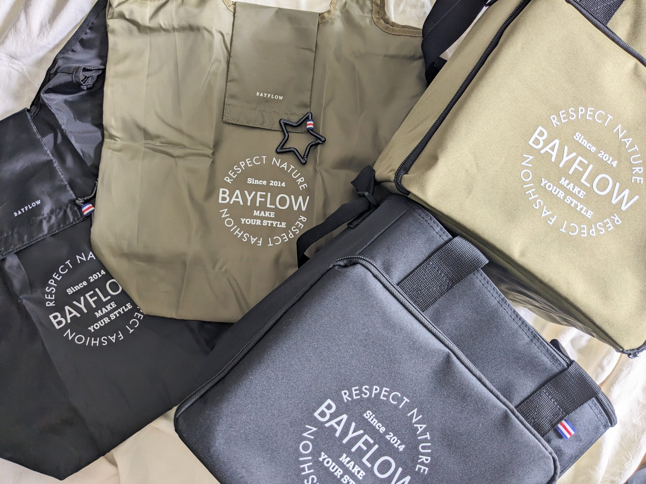 どうしよう良すぎて選べない……！セブンで買える「BAYFLOWの保冷バッグ」2種を徹底比較！ | beautyまとめ | わたしアップデート系ニュースサイト